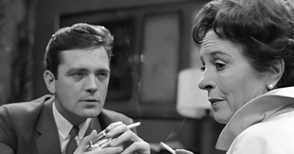 Compact | Television Heaven