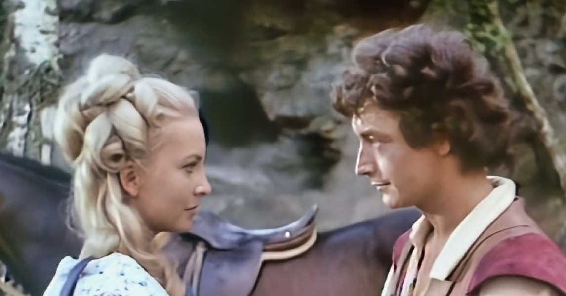 The Flashing Blade | Television Heaven