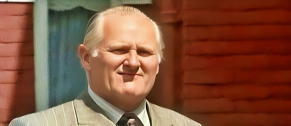 Peter Vaughan | Television Heaven